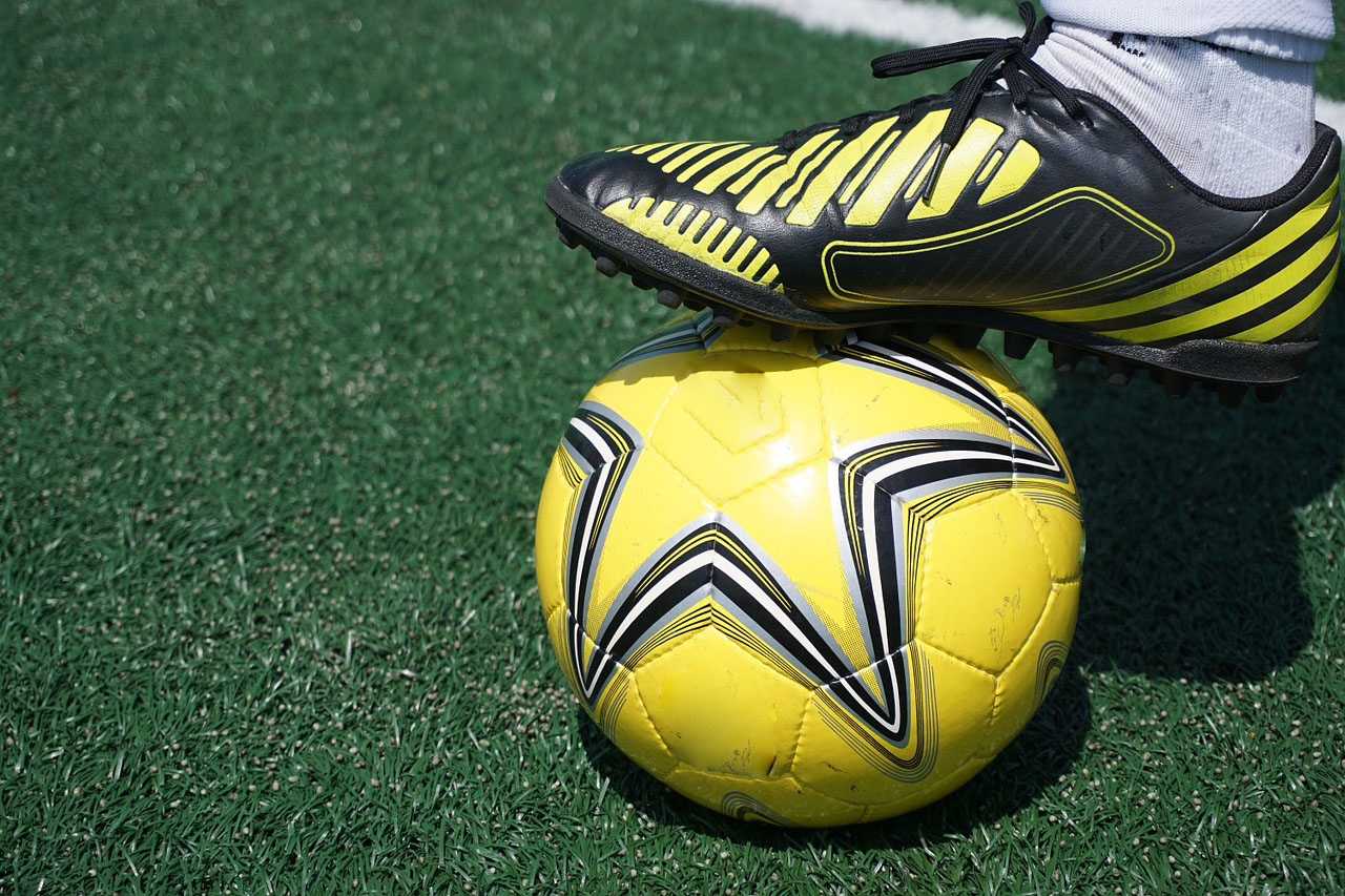 Futsal / 5-a-side Football - Examples - Keamk